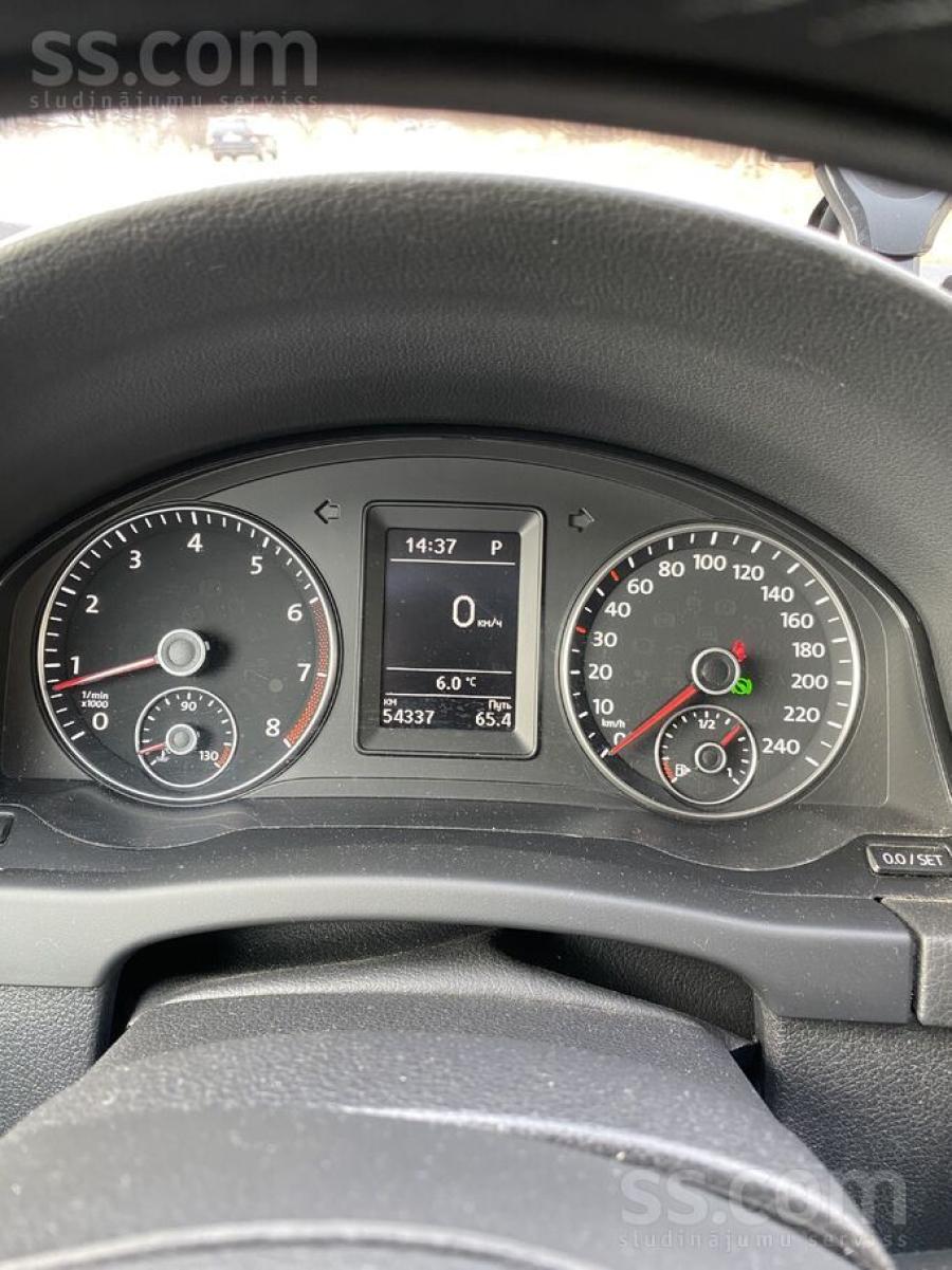 Black Volkswagen Golf Plus 2013 in Riga, with an engine capacity of 1.40 L and mileage of 55 thousand km for 7900 €, photo 13 on AUTOMOTO.COM.LV