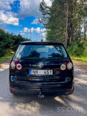 Melns Volkswagen Golf Plus 2006 Ogre, ar dzinēja tilpumu 1.90 L un nobraukumu 284 tūkst. km par 2600 €, foto 8 vietnē AUTOMOTO.COM.LV