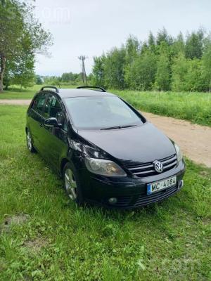 Melns Volkswagen Golf Plus 2008 Dobele, ar dzinēja tilpumu 2.00 L un nobraukumu 238 tūkst. km par 3300 €, foto 6 vietnē AUTOMOTO.COM.LV