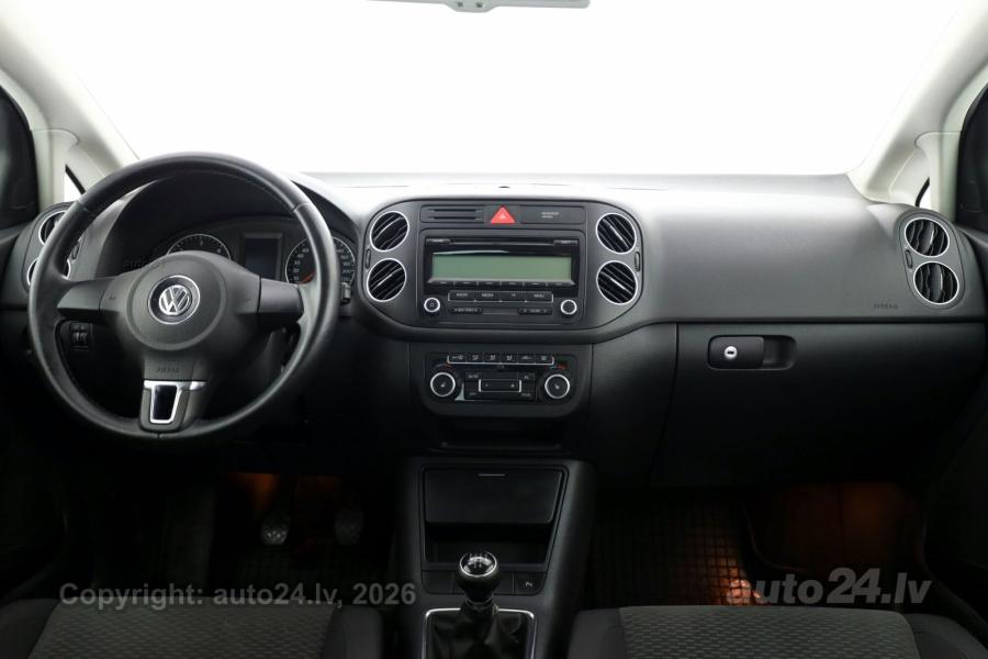 Melns Volkswagen Golf Plus 2009 Tallina, ar dzinēja tilpumu 2.00 L un nobraukumu 272 tūkst. km par 2199 €, foto 6 vietnē AUTOMOTO.COM.LV