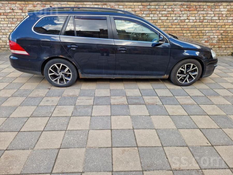 Melns Volkswagen Golf Plus 2009 Rīga, ar dzinēja tilpumu 2.00 L un nobraukumu 386 tūkst. km par 850 €, foto 1 vietnē AUTOMOTO.COM.LV