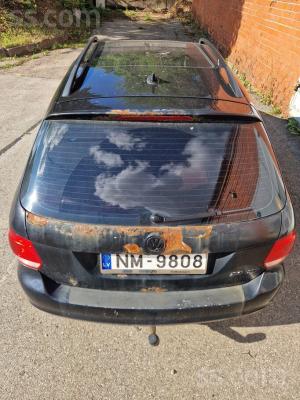 Melns Volkswagen Golf Plus 2009 Rīga, ar dzinēja tilpumu 2.00 L un nobraukumu 386 tūkst. km par 850 €, foto 4 vietnē AUTOMOTO.COM.LV