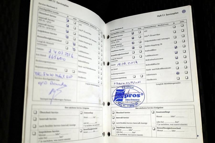 Черный Фольксваген Гольф Плюс 2009 в Таллин, объемом двигателя 2.00 л и пробегом 272 тыс. км за 1799 €, фото 17 на AUTOMOTO.COM.LV