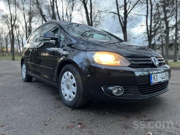 Melns Volkswagen Golf Plus 2010 Rīga, ar dzinēja tilpumu 1.20 L un nobraukumu 262 tūkst. km par 5500 €, foto 1 vietnē AUTOMOTO.COM.LV