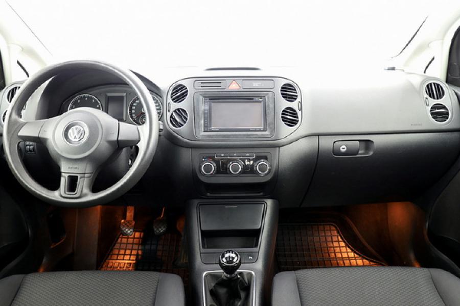 Melns Volkswagen Golf Plus 2010 Tallina, ar dzinēja tilpumu 1.40 L un nobraukumu 244 tūkst. km par 2199 €, foto 6 vietnē AUTOMOTO.COM.LV
