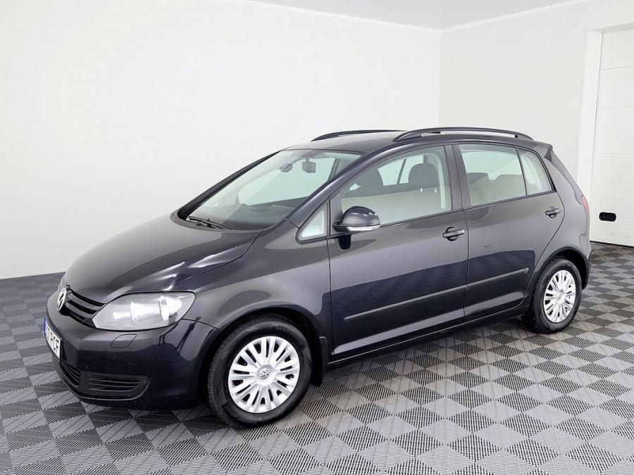 Melns Volkswagen Golf Plus 2010 Tallina, ar dzinēja tilpumu 1.40 L un nobraukumu 244 tūkst. km par 2199 €, foto 10 vietnē AUTOMOTO.COM.LV