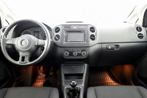 Melns Volkswagen Golf Plus 2010 Tallina, ar dzinēja tilpumu 1.40 L un nobraukumu 244 tūkst. km par 2199 €, foto 13 vietnē AUTOMOTO.COM.LV