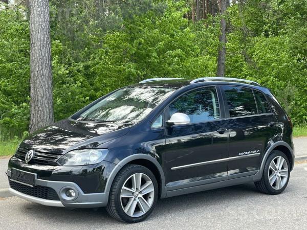 Black Volkswagen Golf Plus 2012 in Valmiera, with an engine capacity of 1.60 L and mileage of 0 thousand km for 6500 €, photo 1 on AUTOMOTO.COM.LV