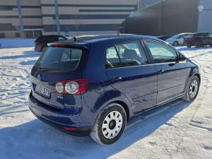 Zils Volkswagen Golf Plus 2005 Viļņa, ar dzinēja tilpumu 1.90 L un nobraukumu 320 tūkst. km par 1900 €, foto 3 vietnē AUTOMOTO.COM.LV