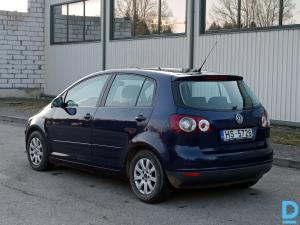 Blue Volkswagen Golf Plus 2005 in Ogre, with an engine capacity of 1.90 L and mileage of 390 thousand km for 1650 €, photo 7 on AUTOMOTO.COM.LV