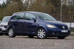 Zils Volkswagen Golf Plus 2005 Rīga, ar dzinēja tilpumu 2.00 L un nobraukumu 292 tūkst. km par 2990 €, foto 3 vietnē AUTOMOTO.COM.LV