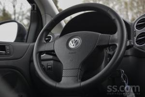 Zils Volkswagen Golf Plus 2005 Rīga, ar dzinēja tilpumu 2.00 L un nobraukumu 292 tūkst. km par 2990 €, foto 11 vietnē AUTOMOTO.COM.LV