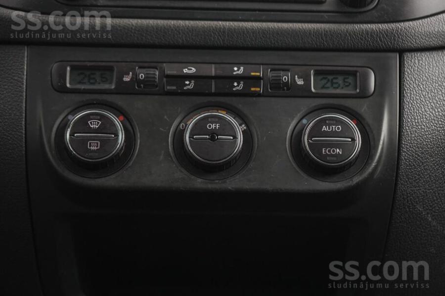 Zils Volkswagen Golf Plus 2005 Rīga, ar dzinēja tilpumu 2.00 L un nobraukumu 292 tūkst. km par 2990 €, foto 15 vietnē AUTOMOTO.COM.LV
