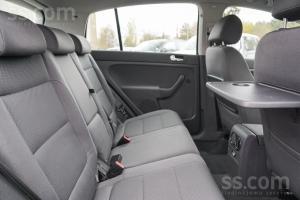 Zils Volkswagen Golf Plus 2005 Rīga, ar dzinēja tilpumu 2.00 L un nobraukumu 292 tūkst. km par 2990 €, foto 18 vietnē AUTOMOTO.COM.LV