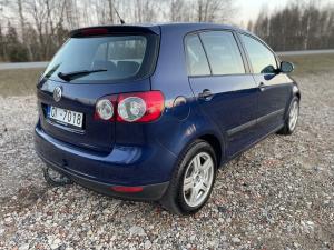 Zils Volkswagen Golf Plus 2005 Cēsis, ar dzinēja tilpumu 1.60 L un nobraukumu 0 tūkst. km par 3450 €, foto 3 vietnē AUTOMOTO.COM.LV