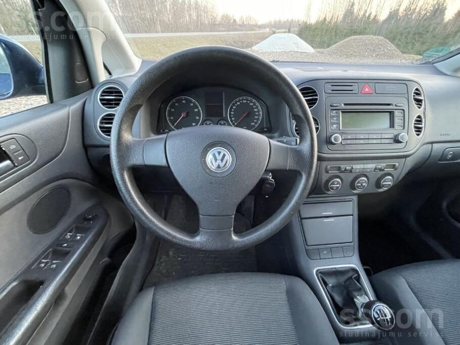 Zils Volkswagen Golf Plus 2005 Cēsis, ar dzinēja tilpumu 1.60 L un nobraukumu 0 tūkst. km par 3450 €, foto 12 vietnē AUTOMOTO.COM.LV