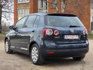 Blue Volkswagen Golf Plus 2005 in Grobiņa, with an engine capacity of 1.90 L and mileage of 265 thousand km for 3500 €, photo 5 on AUTOMOTO.COM.LV