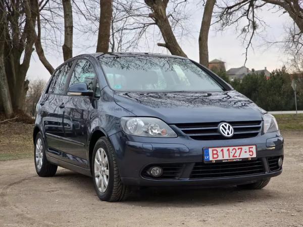 Blue Volkswagen Golf Plus 2005 in Grobiņa, with an engine capacity of 1.90 L and mileage of 265 thousand km for 3500 €, photo 7 on AUTOMOTO.COM.LV