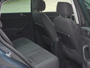 Blue Volkswagen Golf Plus 2005 in Grobiņa, with an engine capacity of 1.90 L and mileage of 265 thousand km for 3500 €, photo 11 on AUTOMOTO.COM.LV