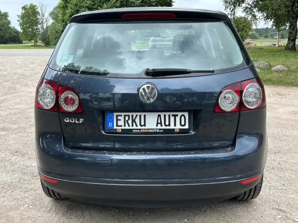 Blue Volkswagen Golf Plus 2005 in Grobiņa, with an engine capacity of 1.40 L and mileage of 235 thousand km for 2500 €, photo 5 on AUTOMOTO.COM.LV