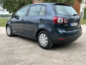 Blue Volkswagen Golf Plus 2005 in Grobiņa, with an engine capacity of 1.40 L and mileage of 235 thousand km for 2500 €, photo 7 on AUTOMOTO.COM.LV