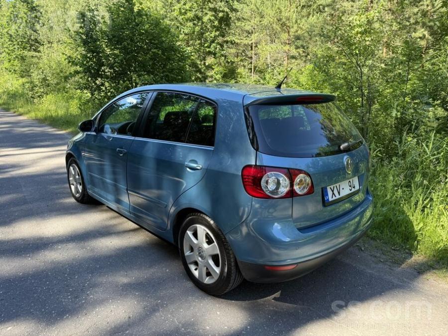 Zils Volkswagen Golf Plus 2005 Jelgava, ar dzinēja tilpumu 2.00 L un nobraukumu 247 tūkst. km par 2990 €, foto 13 vietnē AUTOMOTO.COM.LV