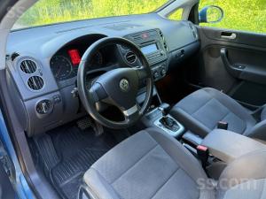 Zils Volkswagen Golf Plus 2005 Jelgava, ar dzinēja tilpumu 2.00 L un nobraukumu 247 tūkst. km par 2990 €, foto 14 vietnē AUTOMOTO.COM.LV