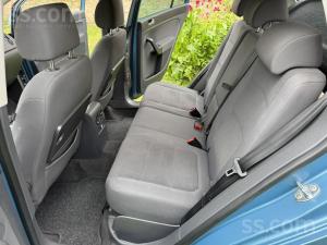 Zils Volkswagen Golf Plus 2005 Jelgava, ar dzinēja tilpumu 2.00 L un nobraukumu 247 tūkst. km par 2990 €, foto 15 vietnē AUTOMOTO.COM.LV