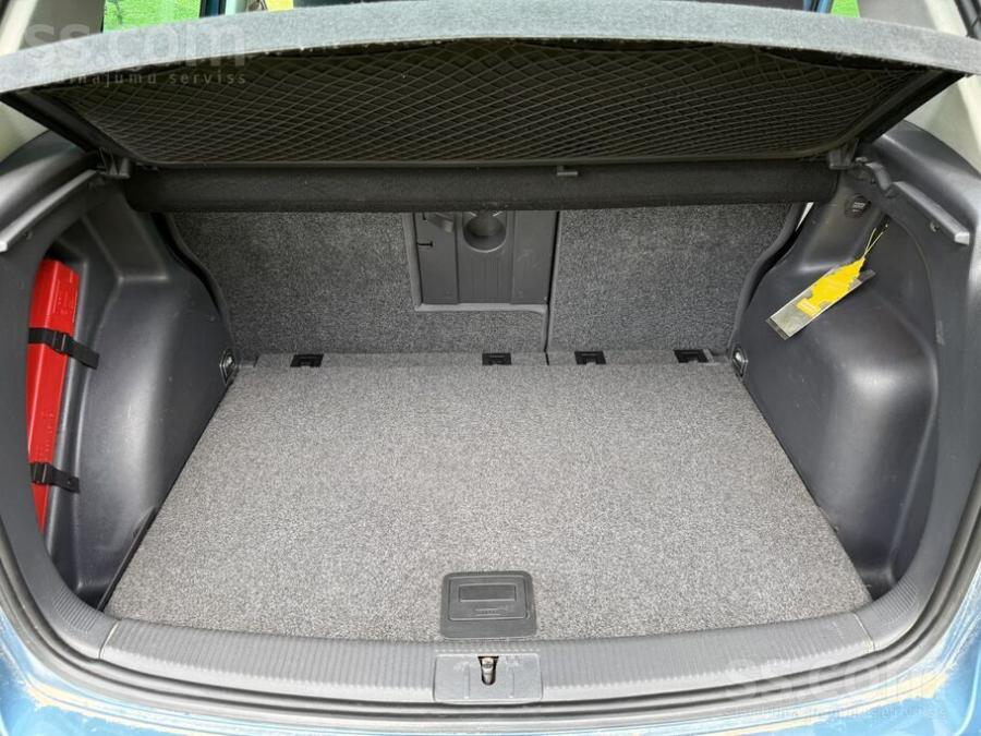 Zils Volkswagen Golf Plus 2005 Jelgava, ar dzinēja tilpumu 2.00 L un nobraukumu 247 tūkst. km par 2990 €, foto 19 vietnē AUTOMOTO.COM.LV