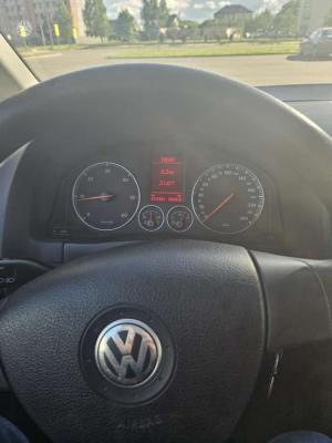 Blue Volkswagen Golf Plus 2005 in Radviliskis, with an engine capacity of 1.90 L and mileage of 320 thousand km for 1750 €, photo 9 on AUTOMOTO.COM.LV