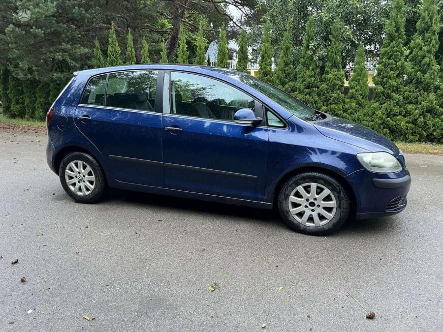Zils Volkswagen Golf Plus 2005 Klaipėda, ar dzinēja tilpumu 1.90 L un nobraukumu 234 tūkst. km par 1250 €, foto 6 vietnē AUTOMOTO.COM.LV