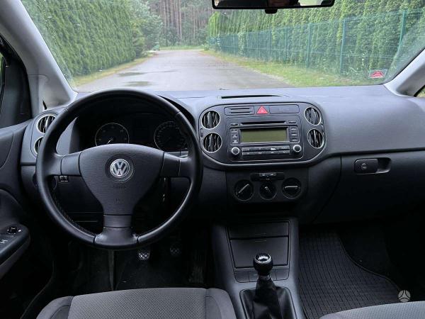 Blue Volkswagen Golf Plus 2005 in Klaipeda, with an engine capacity of 1.90 L and mileage of 234 thousand km for 1250 €, photo 10 on AUTOMOTO.COM.LV