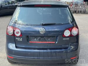 Zils Volkswagen Golf Plus 2005 Rīga, ar dzinēja tilpumu 1.60 L un nobraukumu 210 tūkst. km par 3350 €, foto 4 vietnē AUTOMOTO.COM.LV