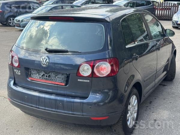 Zils Volkswagen Golf Plus 2005 Rīga, ar dzinēja tilpumu 1.60 L un nobraukumu 210 tūkst. km par 3350 €, foto 4 vietnē AUTOMOTO.COM.LV