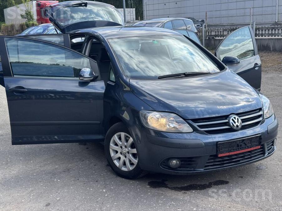 Zils Volkswagen Golf Plus 2005 Rīga, ar dzinēja tilpumu 1.60 L un nobraukumu 210 tūkst. km par 3350 €, foto 9 vietnē AUTOMOTO.COM.LV