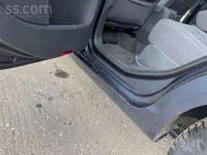 Zils Volkswagen Golf Plus 2005 Rīga, ar dzinēja tilpumu 1.60 L un nobraukumu 210 tūkst. km par 3350 €, foto 10 vietnē AUTOMOTO.COM.LV