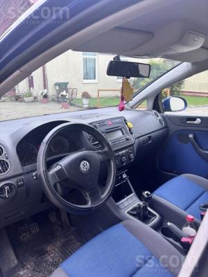 Blue Volkswagen Golf Plus 2005 in Aizkraukle, with an engine capacity of 2.00 L and mileage of 398 thousand km for 1850 €, photo 7 on AUTOMOTO.COM.LV