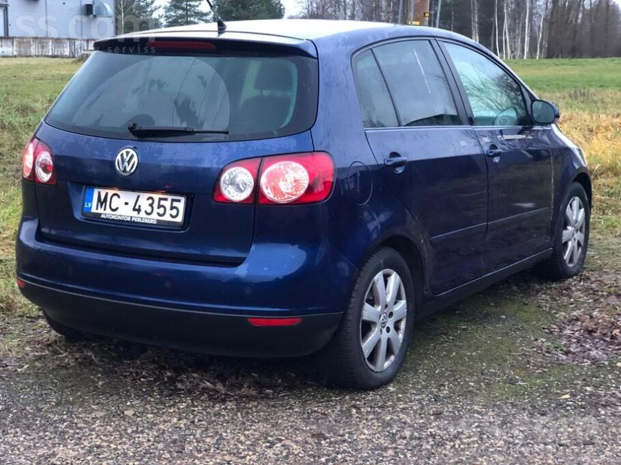 Blue Volkswagen Golf Plus 2006 in Riga, with an engine capacity of 1.90 L and mileage of 0 thousand km for 2295 €, photo 8 on AUTOMOTO.COM.LV