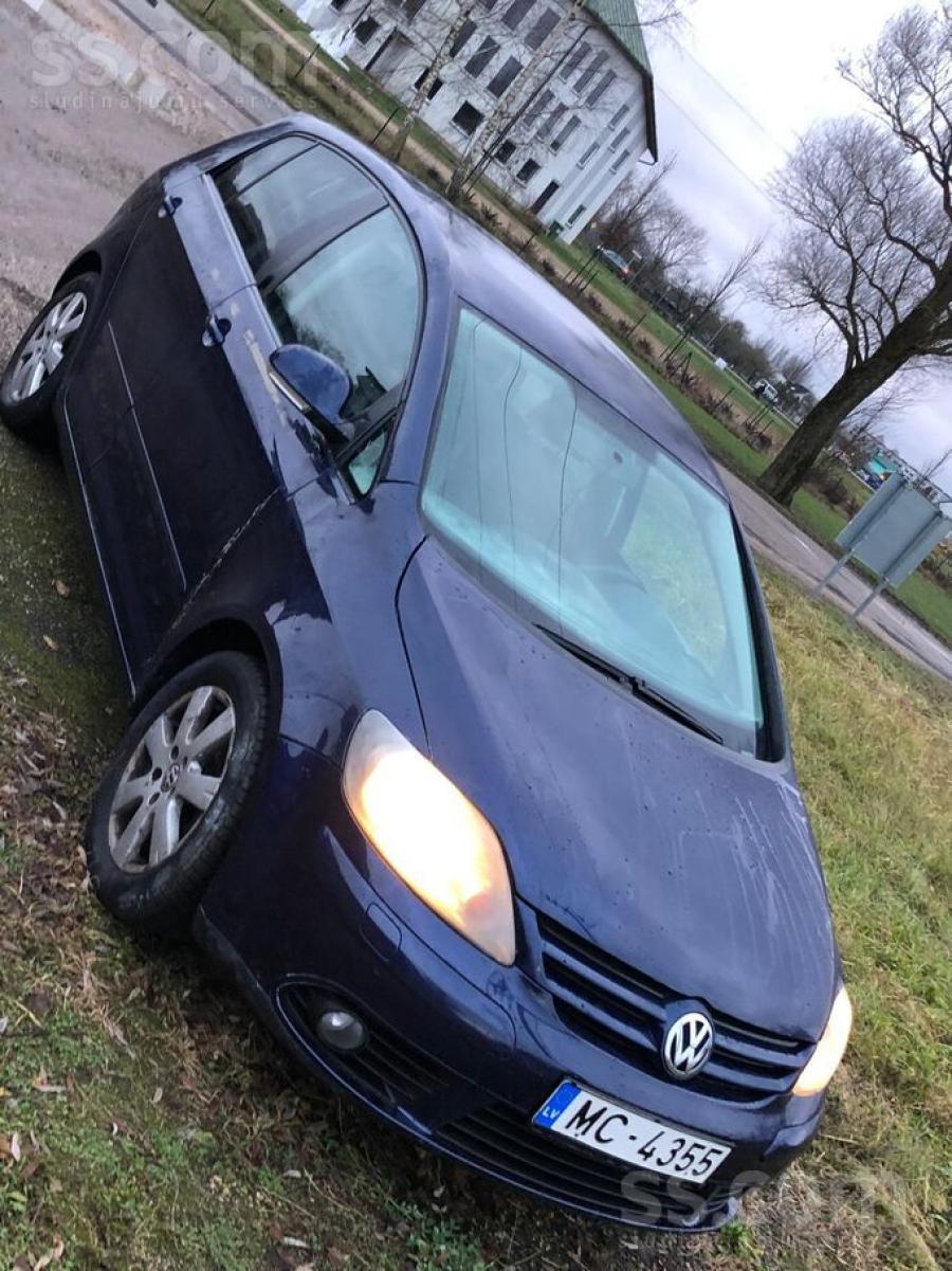 Blue Volkswagen Golf Plus 2006 in Riga, with an engine capacity of 1.90 L and mileage of 0 thousand km for 2295 €, photo 9 on AUTOMOTO.COM.LV