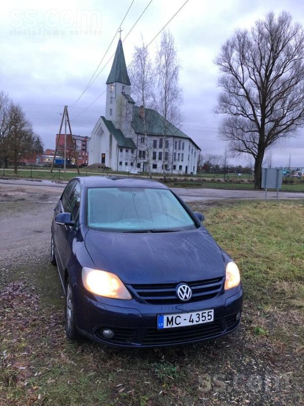 Blue Volkswagen Golf Plus 2006 in Riga, with an engine capacity of 1.90 L and mileage of 0 thousand km for 2295 €, photo 10 on AUTOMOTO.COM.LV