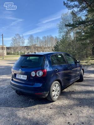 Zils Volkswagen Golf Plus 2006 Jurbarkas, ar dzinēja tilpumu 1.90 L un nobraukumu 335 tūkst. km par 1600 €, foto 4 vietnē AUTOMOTO.COM.LV