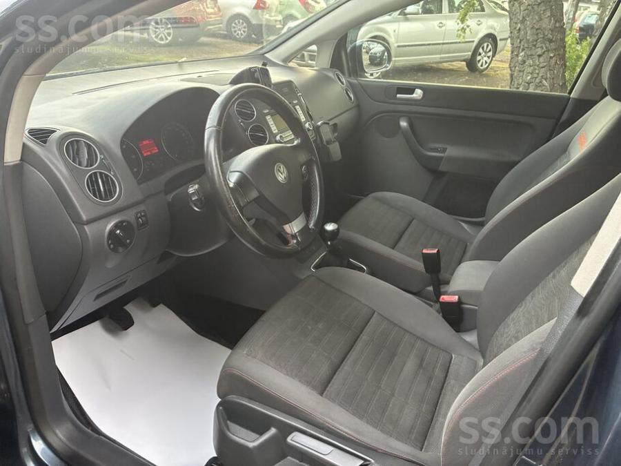 Zils Volkswagen Golf Plus 2006 Rīga, ar dzinēja tilpumu 1.90 L un nobraukumu 0 tūkst. km par 1950 €, foto 8 vietnē AUTOMOTO.COM.LV