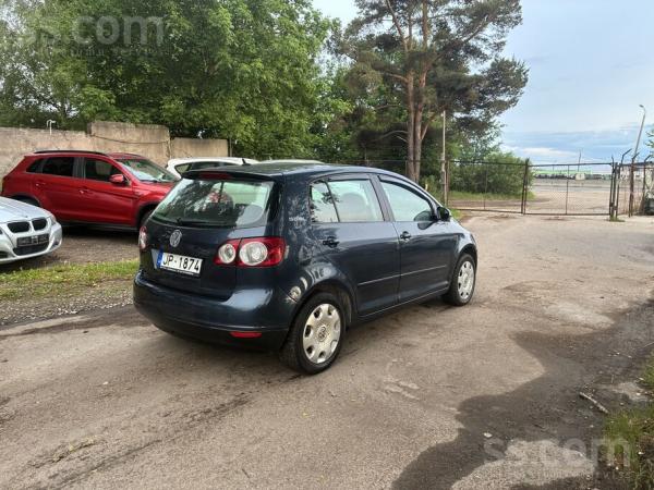 Blue Volkswagen Golf Plus 2006 in Riga, with an engine capacity of 1.90 L and mileage of 0 thousand km for 1950 €, photo 3 on AUTOMOTO.COM.LV