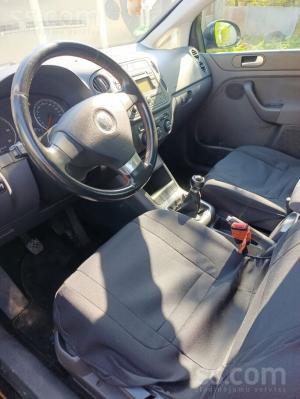 Zils Volkswagen Golf Plus 2006 Rīga, ar dzinēja tilpumu 1.90 L un nobraukumu 272 tūkst. km par 1500 €, foto 6 vietnē AUTOMOTO.COM.LV