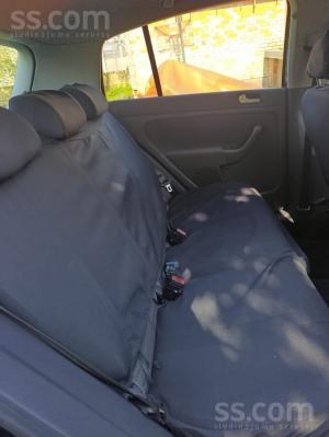 Zils Volkswagen Golf Plus 2006 Rīga, ar dzinēja tilpumu 1.90 L un nobraukumu 272 tūkst. km par 1500 €, foto 7 vietnē AUTOMOTO.COM.LV