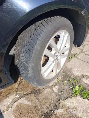 Zils Volkswagen Golf Plus 2006 Rīga, ar dzinēja tilpumu 1.90 L un nobraukumu 272 tūkst. km par 1500 €, foto 9 vietnē AUTOMOTO.COM.LV