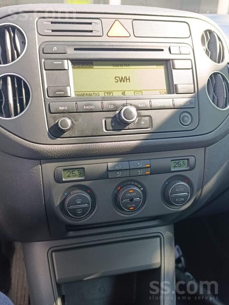 Zils Volkswagen Golf Plus 2006 Rīga, ar dzinēja tilpumu 1.90 L un nobraukumu 272 tūkst. km par 1500 €, foto 14 vietnē AUTOMOTO.COM.LV