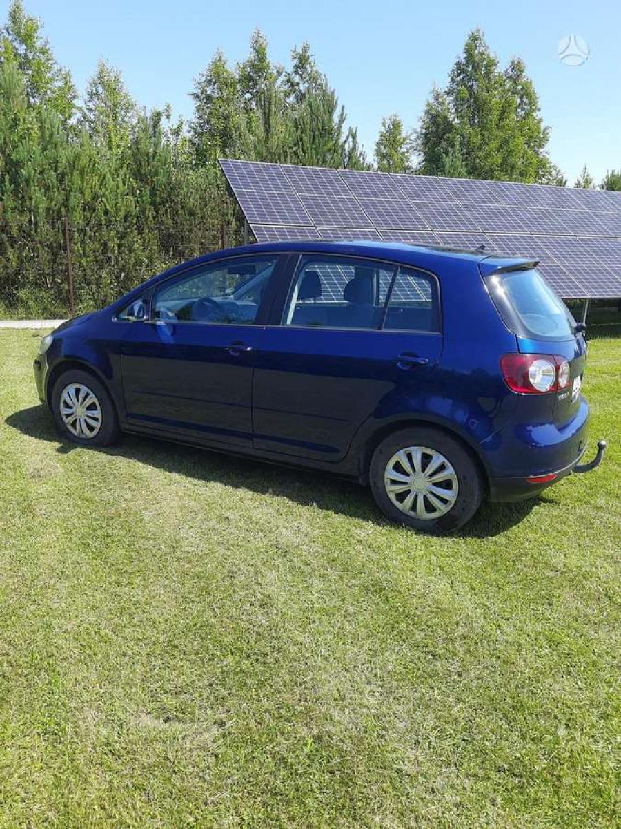 Zils Volkswagen Golf Plus 2006 Klaipėda, ar dzinēja tilpumu 1.60 L un nobraukumu 181 tūkst. km par 1600 €, foto 9 vietnē AUTOMOTO.COM.LV