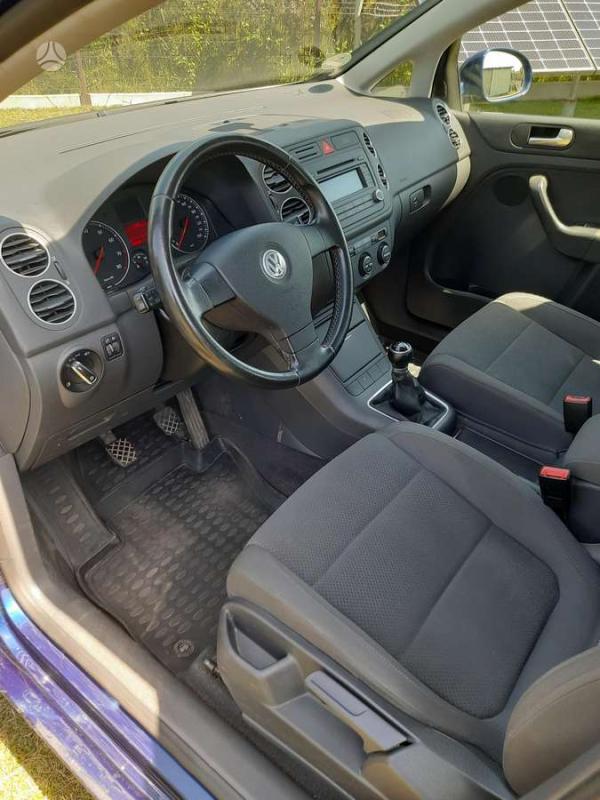 Blue Volkswagen Golf Plus 2006 in Klaipeda, with an engine capacity of 1.60 L and mileage of 181 thousand km for 1600 €, photo 10 on AUTOMOTO.COM.LV