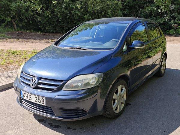 Blue Volkswagen Golf Plus 2006 in Vilnius, with an engine capacity of 1.90 L and mileage of 336 thousand km for 2190 €, photo 2 on AUTOMOTO.COM.LV